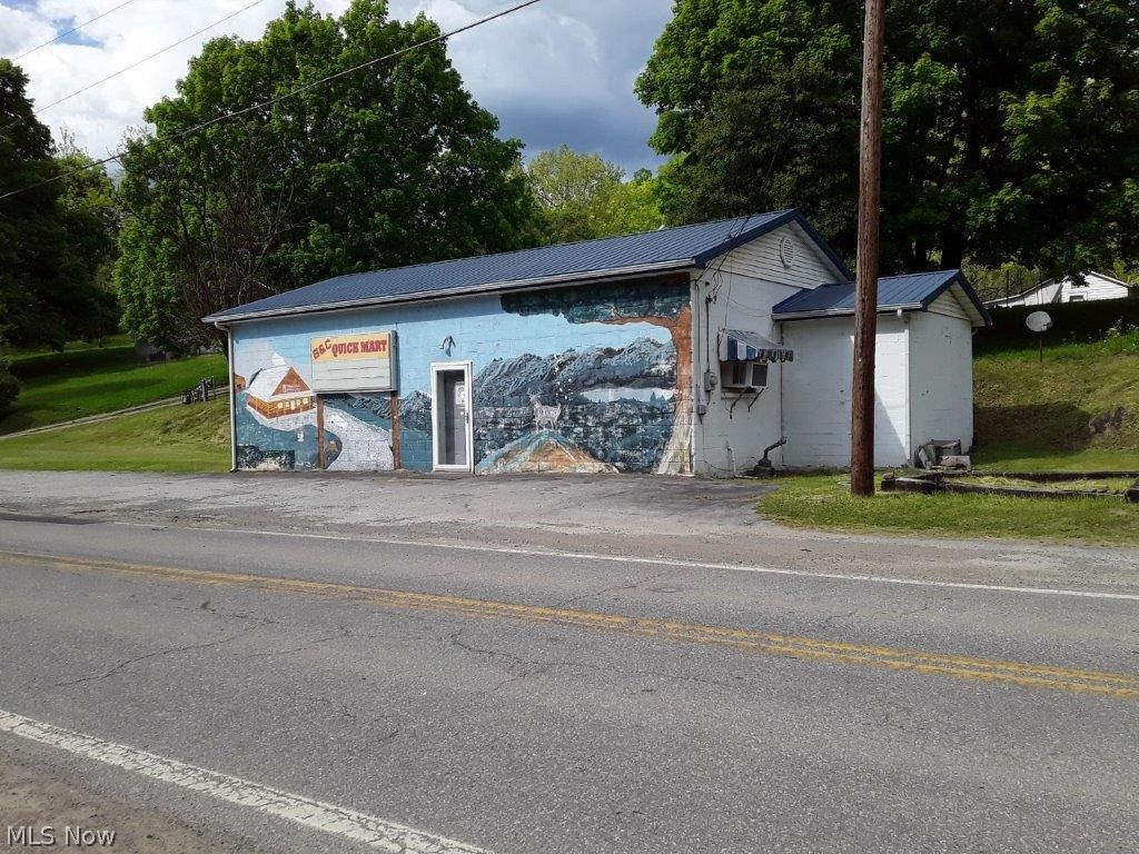 10281 Ivydale Rd, Ivydale, WV 25113