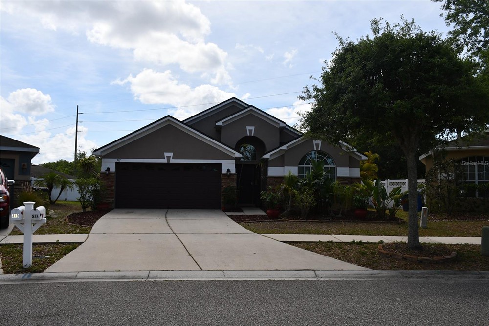 FOR SALE: 317 Delwood Breck St, Ruskin, FL - 4 Bed / 2 Bath - KW South ...